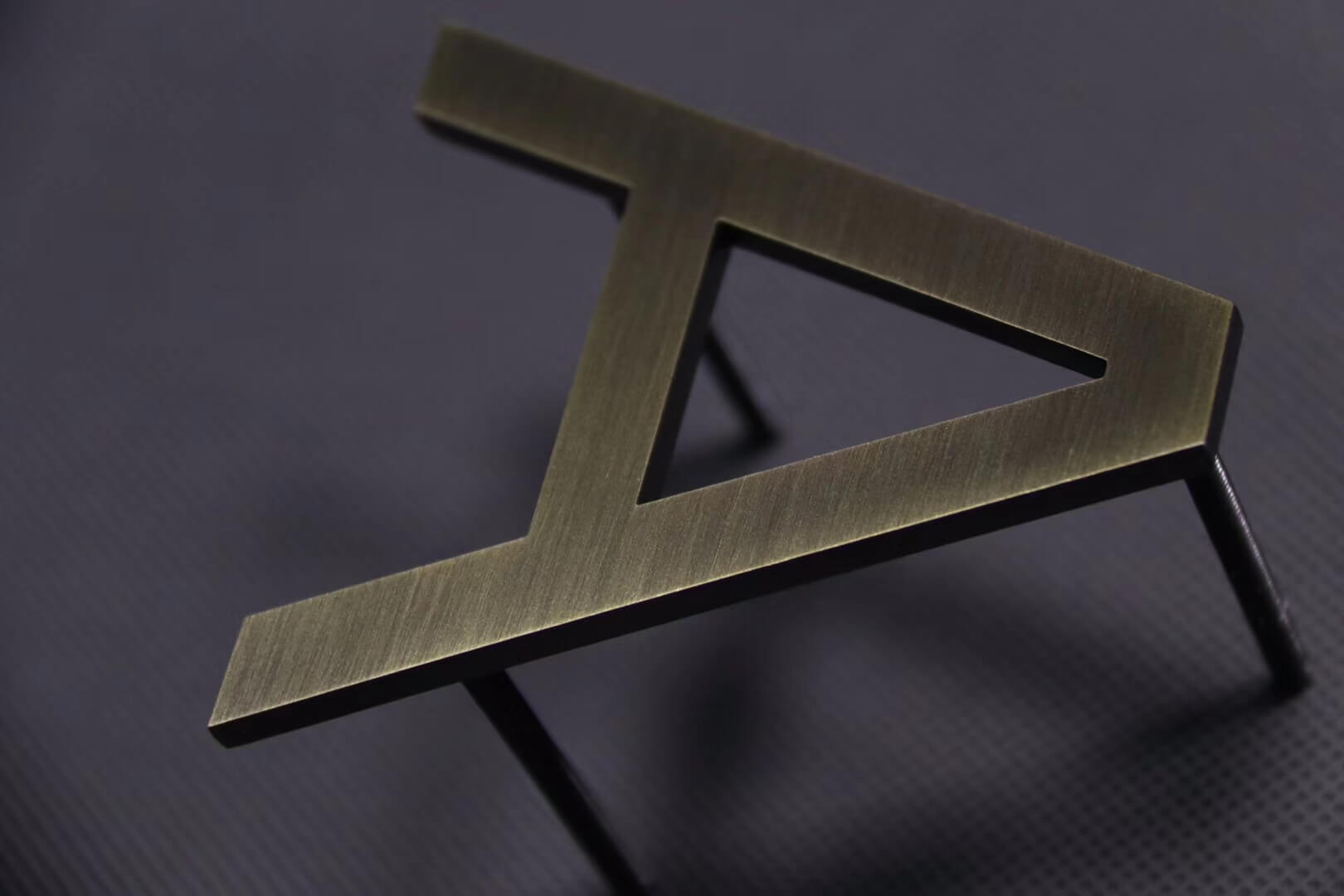 A guide to Flat Cut sign letters - FT Signage